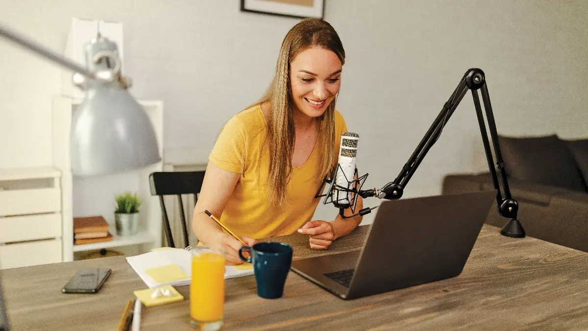 Why is the Podcast Medium a Game-Changer in the Midst of a Pandemic?